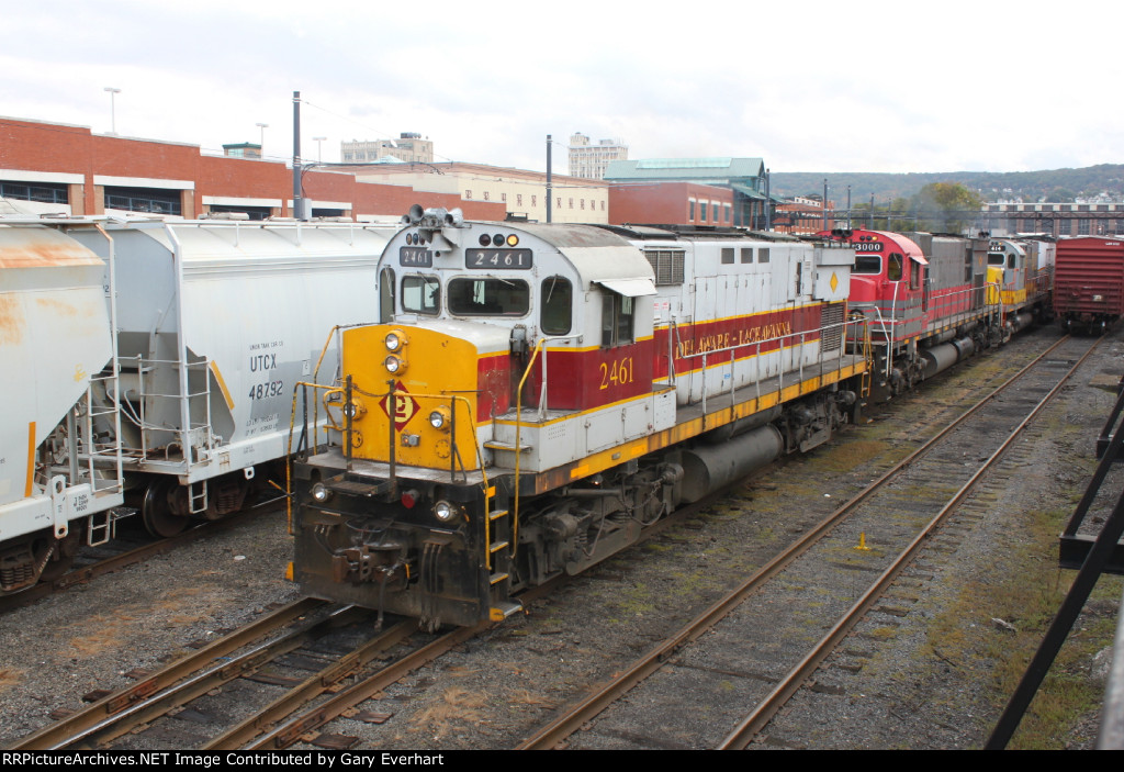 DL 2461, DL 3000, and DL 414 - Delaware Lackawanna RR